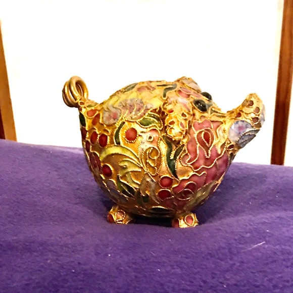 Oink | Dog | The Cloissine And Gold Pig Of Your Dreams | Poshmark